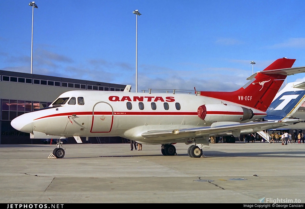 CJ4 QANTAS RETRO ROO 2 (Variation 2) for Microsoft Flight Simulator | MSFS