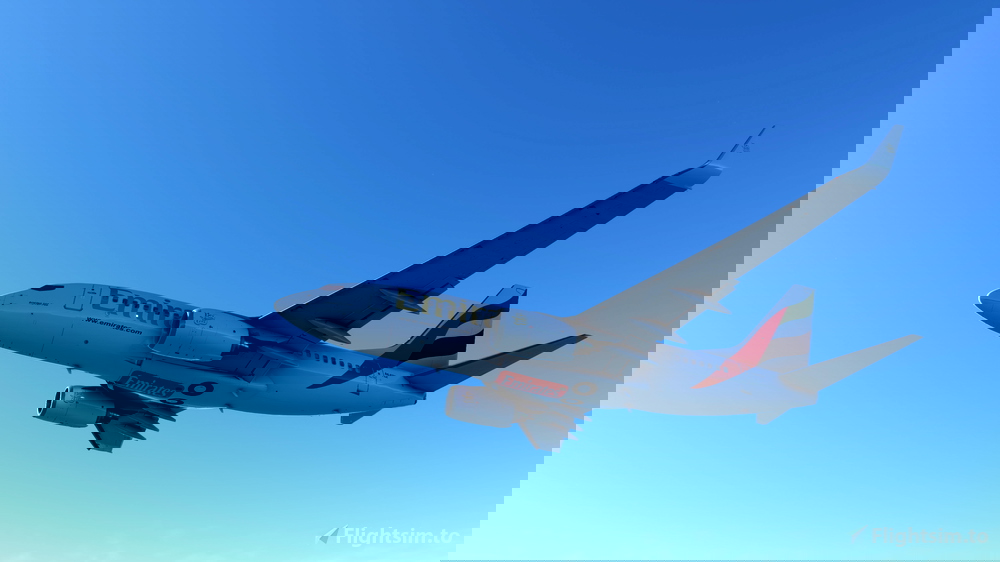 Emirates livery for PMDG Boeing 737-700 per Microsoft Flight Simulator ...