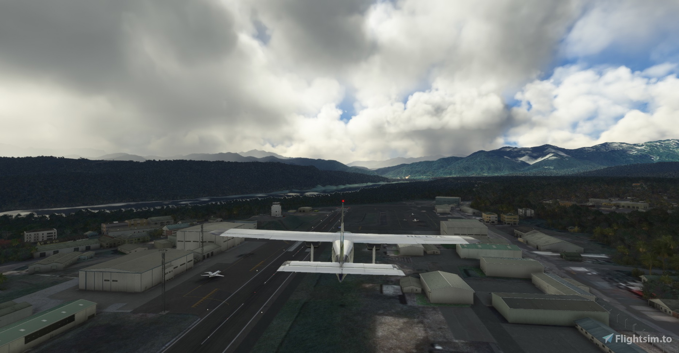 Aeropuerto Rio Amazonas de la ciudad Shell-Mera, Pastaza, Ecuador. ICAO ...