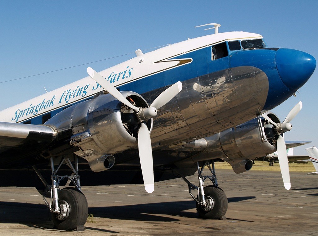 DC-3 Springbok Classic Air - ZS-GPL (Flying Safaris) for Microsoft ...