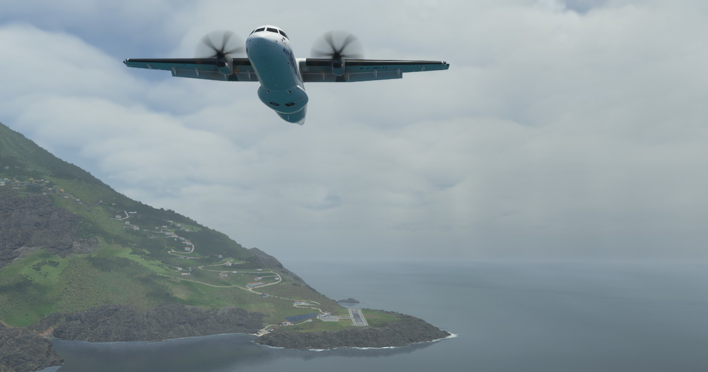 DAE / Dutch Antilles Express "2013 livery" Hans Hartmann ATR 42-600 for ...