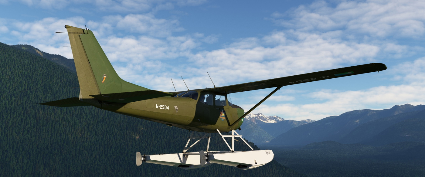 Cessna 172 SP (Classic) N-2504 "Wynoochee" green (wheels & float ...