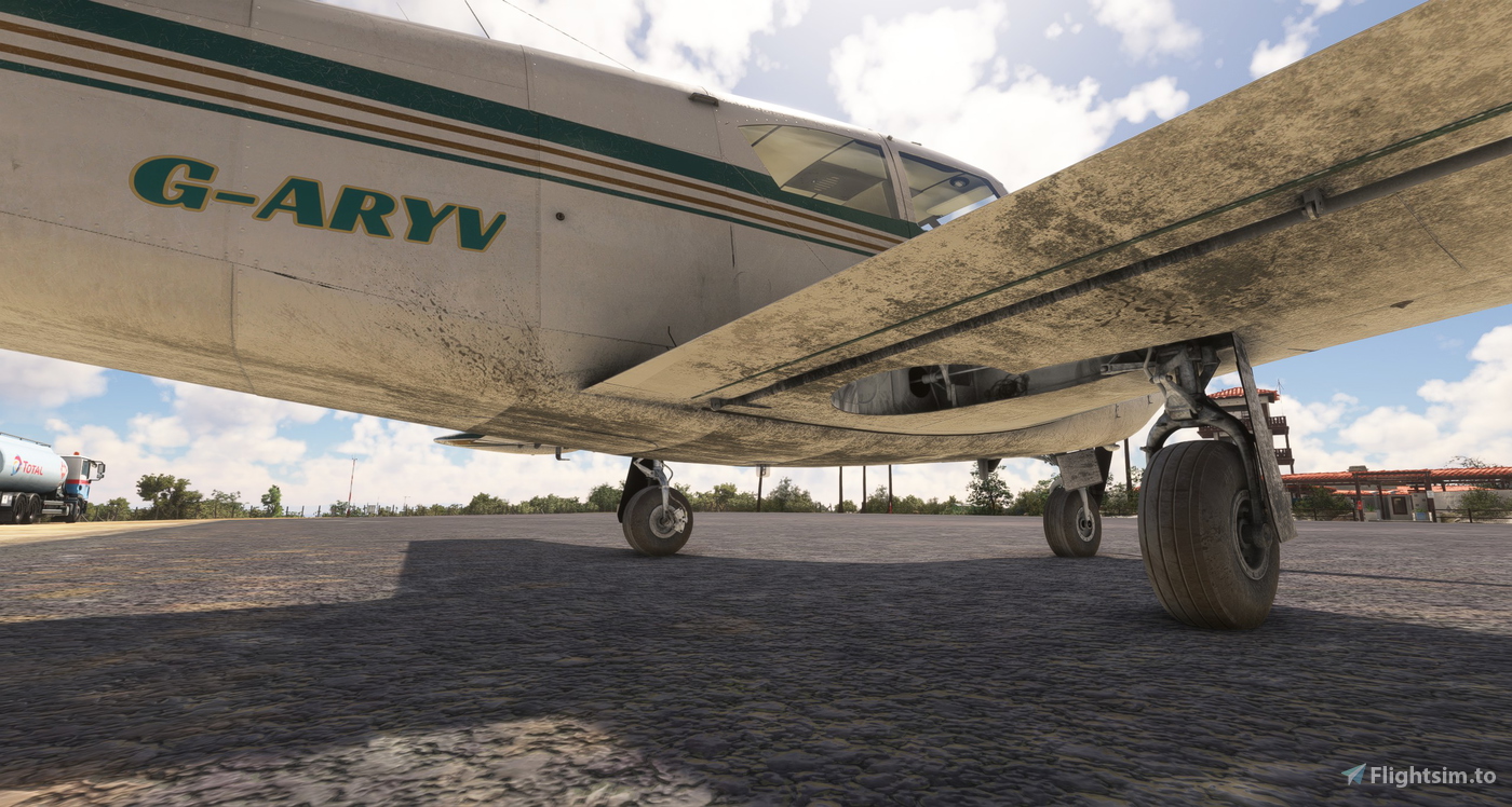 DIRTY A2A Piper PA-24 Comanche G-ARYV variant for Microsoft Flight ...