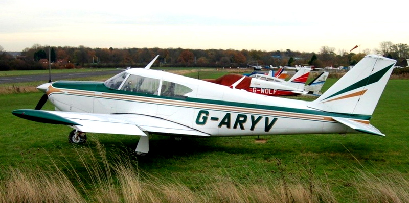 DIRTY A2A Piper PA-24 Comanche G-ARYV variant for Microsoft Flight ...