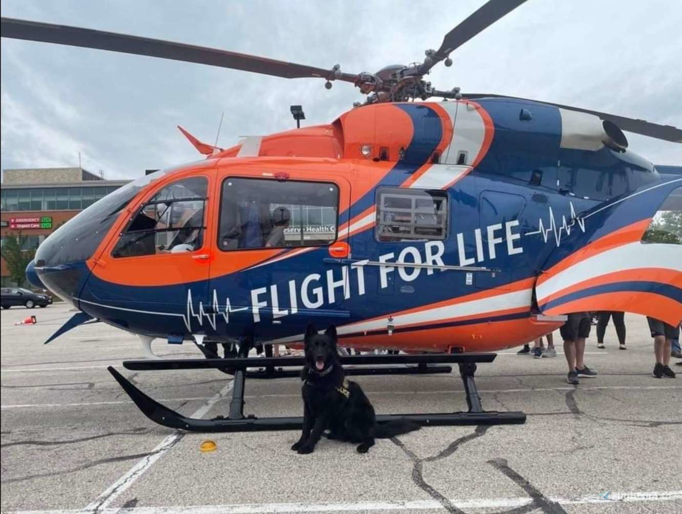 HPG Airbus H145 HEMS | Flight for Life (Wisconsin) | v1 | 8K for ...