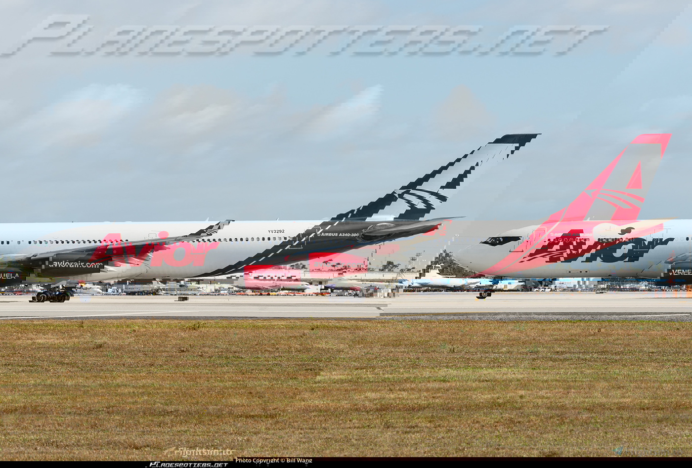 LatinVFR | A340-300 | Avior Air | YV 3292 | DETAILED CABIN | LEGACY for ...