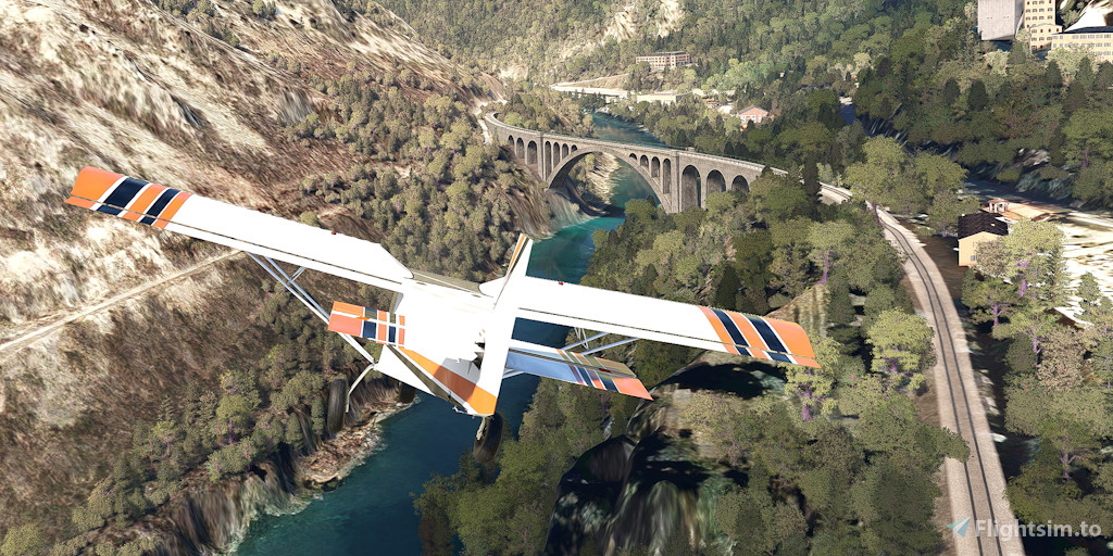 Ultralight Sightseeing - Italy - Gorizia Castle - World's Longest Stone ...