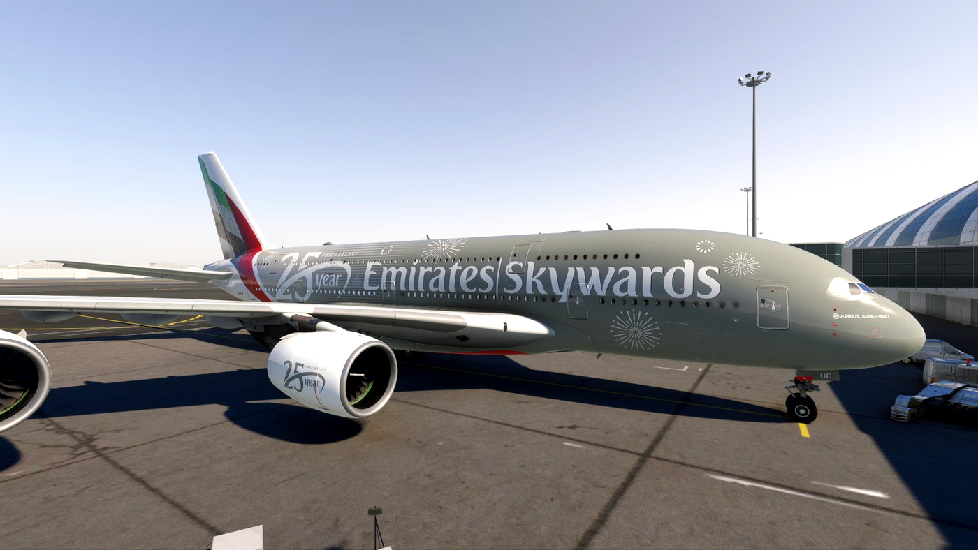 Threads - [8K/4K] FlyByWire A380X Emirates A6-EUE - Skywards 25 years ...