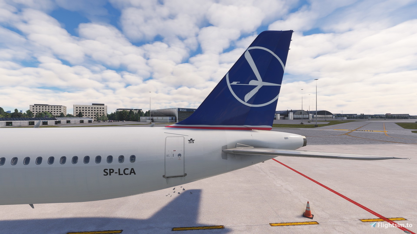Fictional LOT Polish airlines Fenix A321 SP-LCA per Microsoft Flight ...