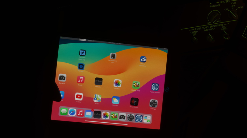 IOS EFB Tablet PMDG-777-300ER for Microsoft Flight Simulator | MSFS