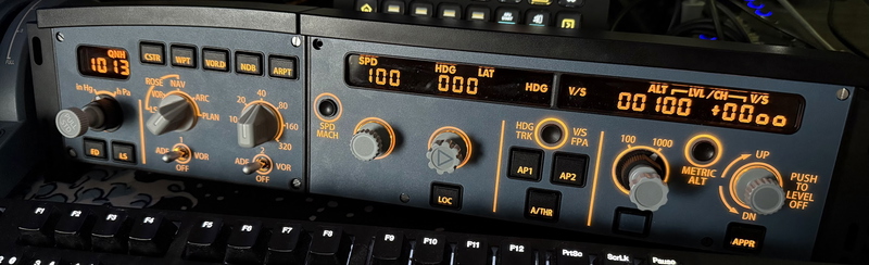 PMDG 737NG | Winwing FCU+EFIS | Mobiflight Profile for Microsoft Flight ...