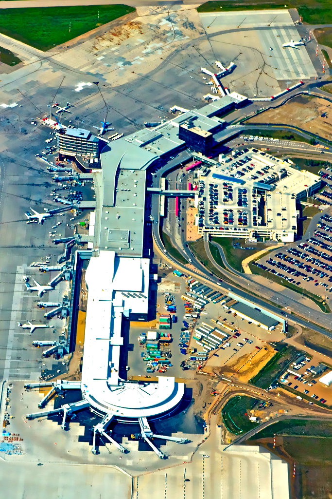 Sceneries Requests - cyeg edmonton canada - Flightsim.to