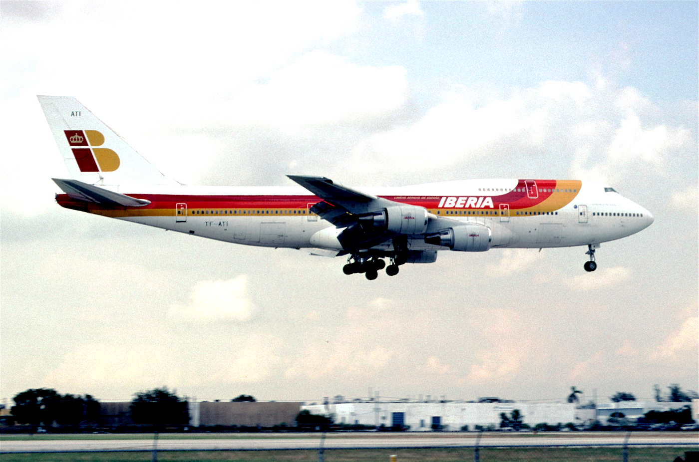 Liveries Requests - Iberia B747 Retro Livery - Flightsim.to