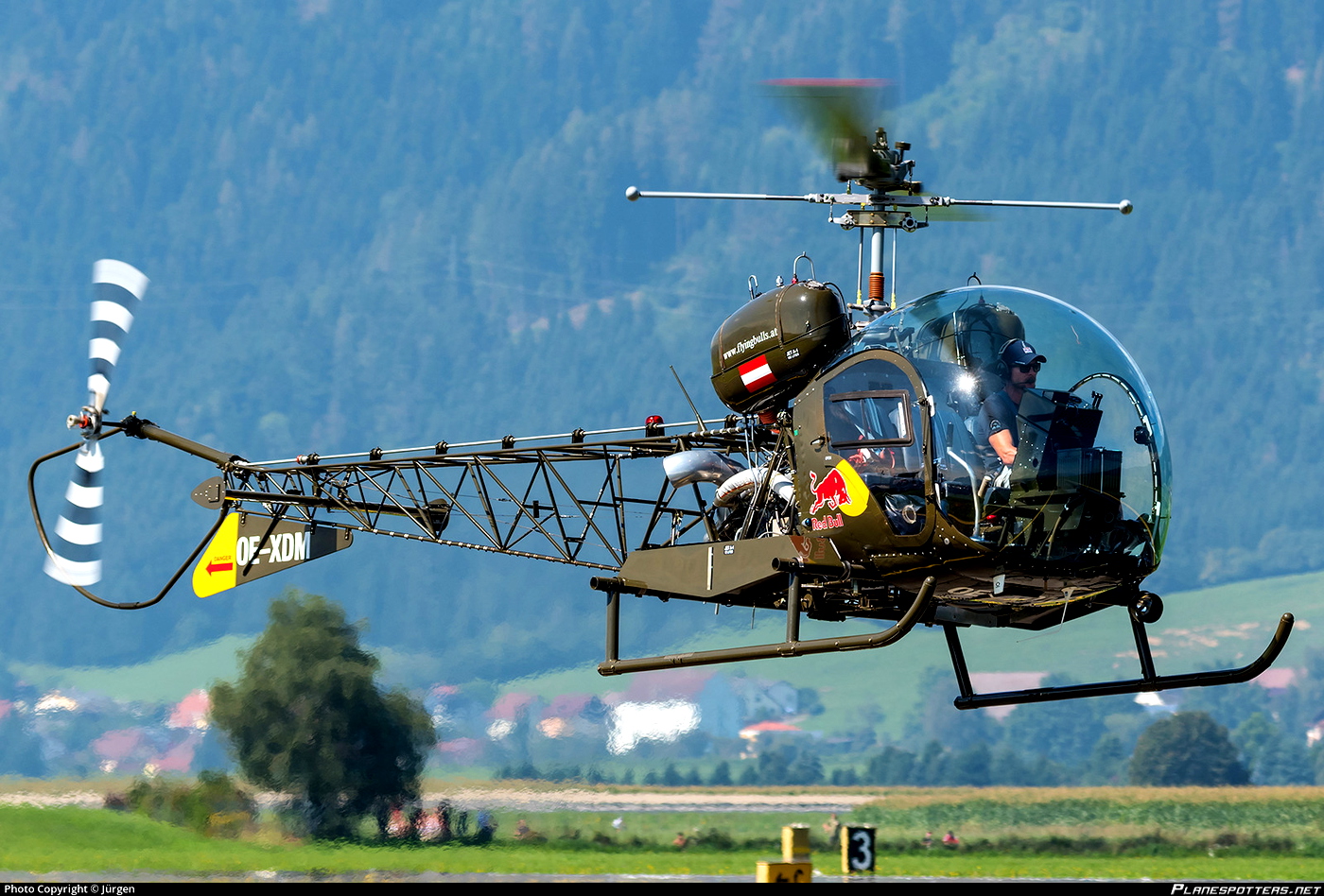 Liveries Requests - Bell-47-G2 Red bull - Flightsim.to