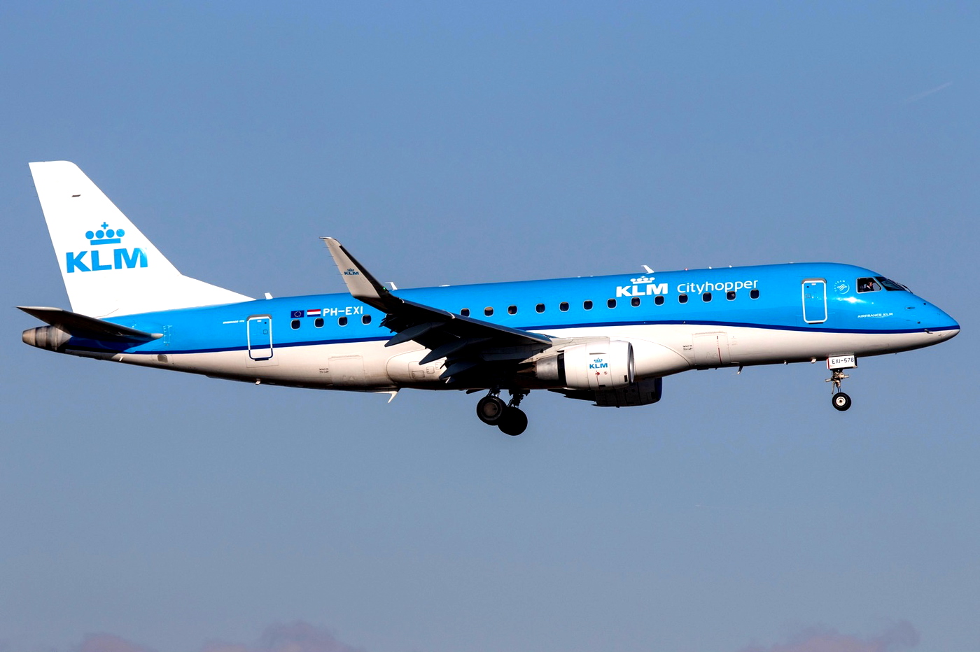 Liveries Requests - KLM Cityhopper 'PH-EXI' - Virtualcol Embraer 175 ...