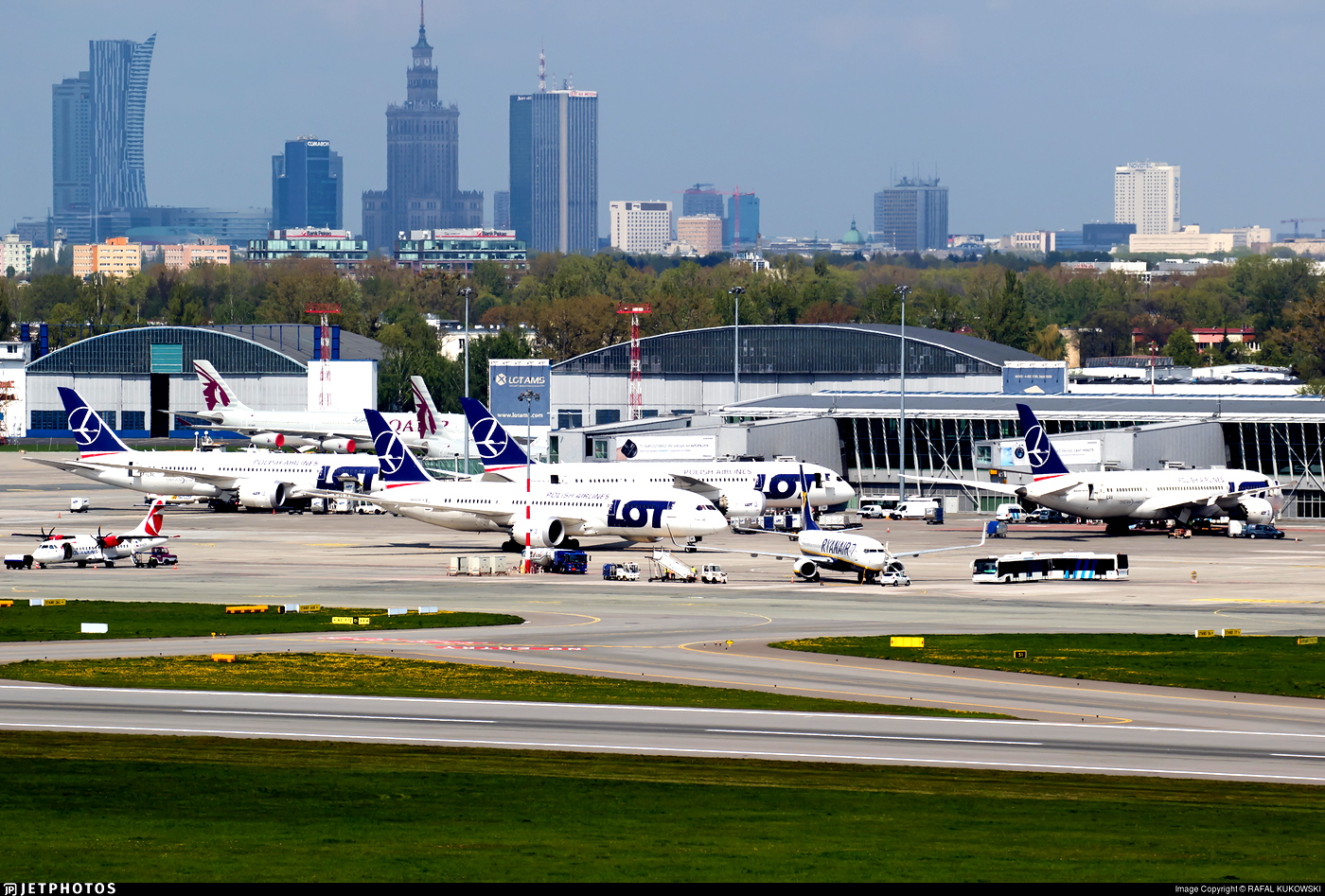 Sceneries Requests - EPWA Warsaw airport - Flightsim.to