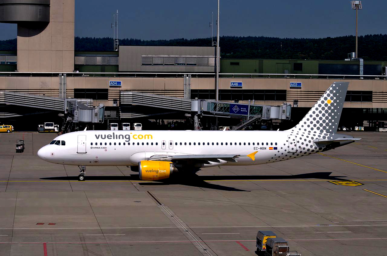 Liveries Requests - Vueling A320 with cabin - Flightsim.to