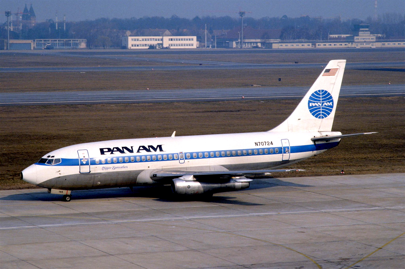 Liveries Requests - Pan Am B737 - Flightsim.to