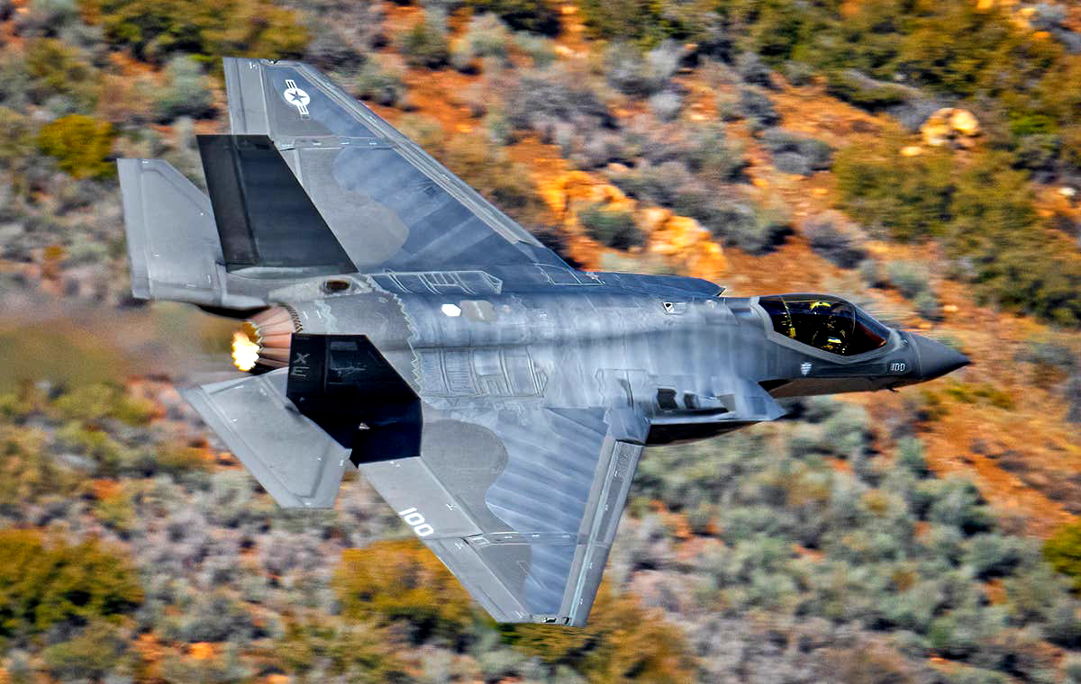 Liveries Requests - F-35C "Chrome" Testing Paint - Flightsim.to