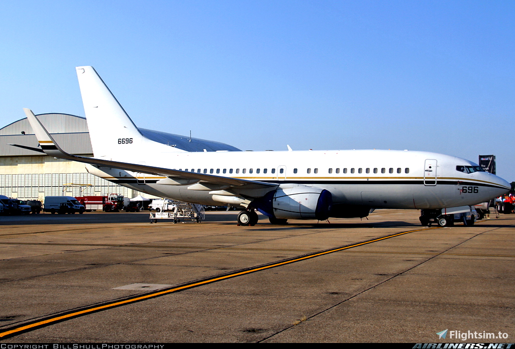 Liveries Requests - US Navy 166696 C-40A livery - Flightsim.to