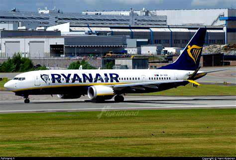 Liveries Requests - Ryanair 9H-VUH Split Scimitar Winglets - Flightsim.to