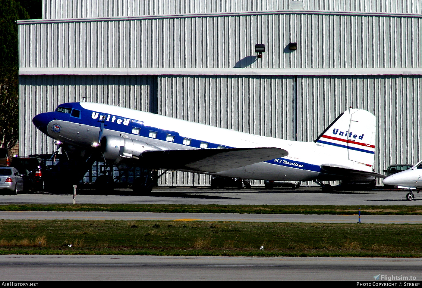 Liveries Requests - United Airlines DC-3 Mainliner - Flightsim.to