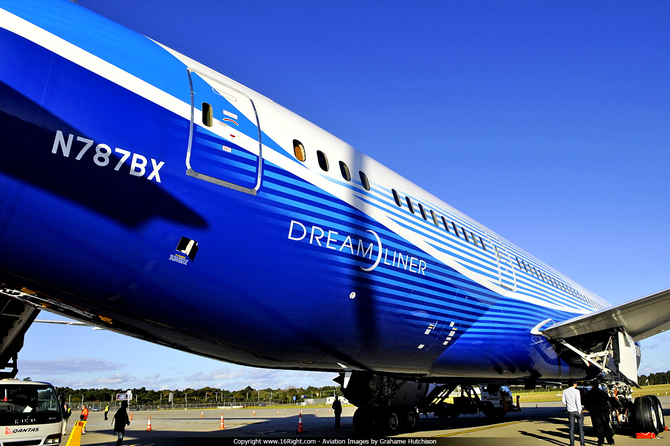 Liveries Requests - Boeing 787-8 Dreamliner House Livery ZA003 (N787BX ...