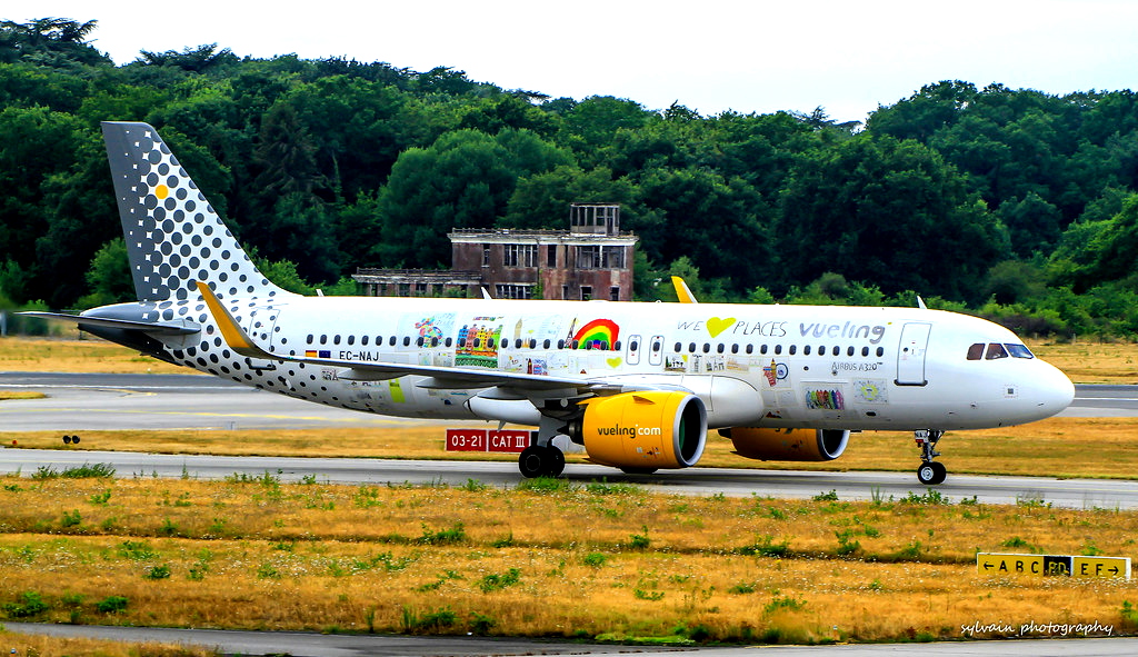 Liveries Requests - Vueling - We ️ Places | A320neo - Flightsim.to