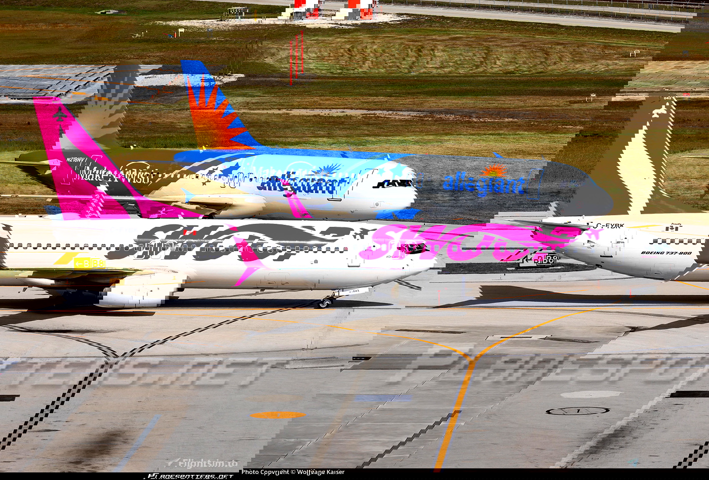Liveries Requests - Swoop C-FYBK TAIL 843 ( #OhCanada) - Flightsim.to