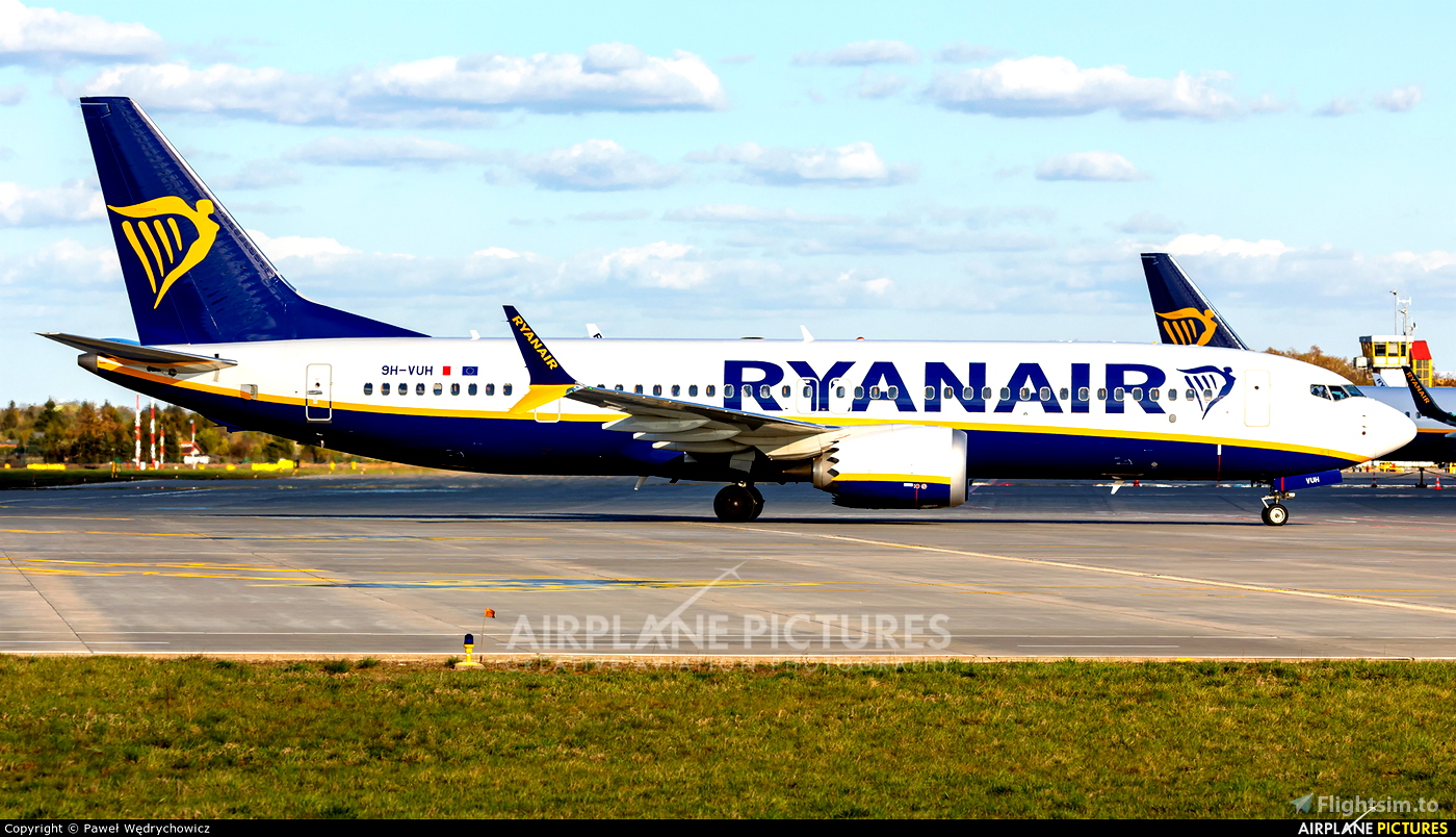 Liveries Requests - Ryanair 9H-VUH Split Scimitar Winglets - Flightsim.to
