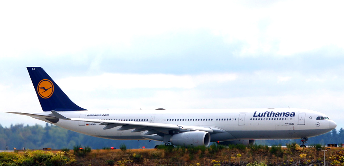 Liveries Requests - A330neo Lufthansa Old Livery (Yellow) - Flightsim.to