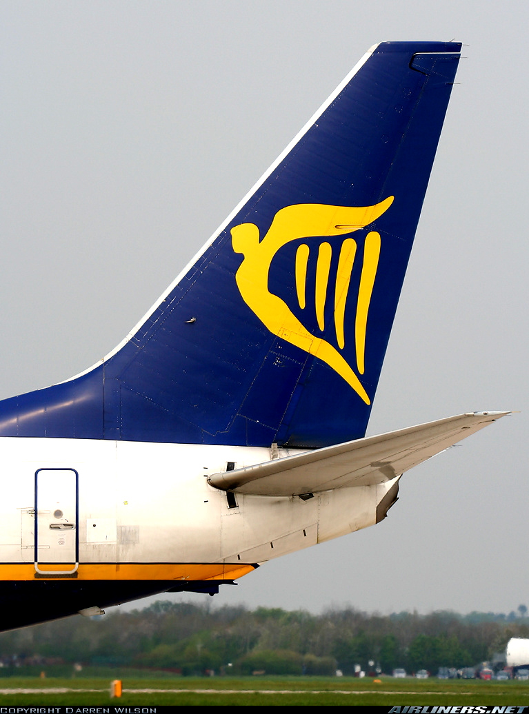 Liveries Requests - Ryanair 737-800 (EI-CSE) (Old Livery) - Flightsim.to