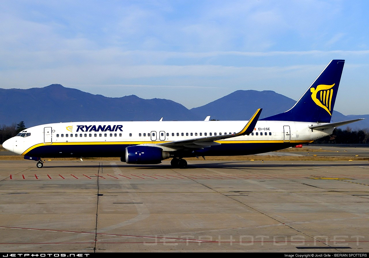 Liveries Requests - Ryanair 737-800 (EI-CSE) (Old Livery) - Flightsim.to