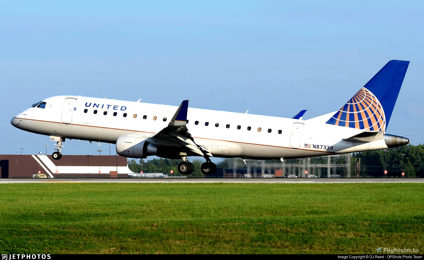Liveries Requests - United Express Mesa E175 Old/New - Flightsim.to