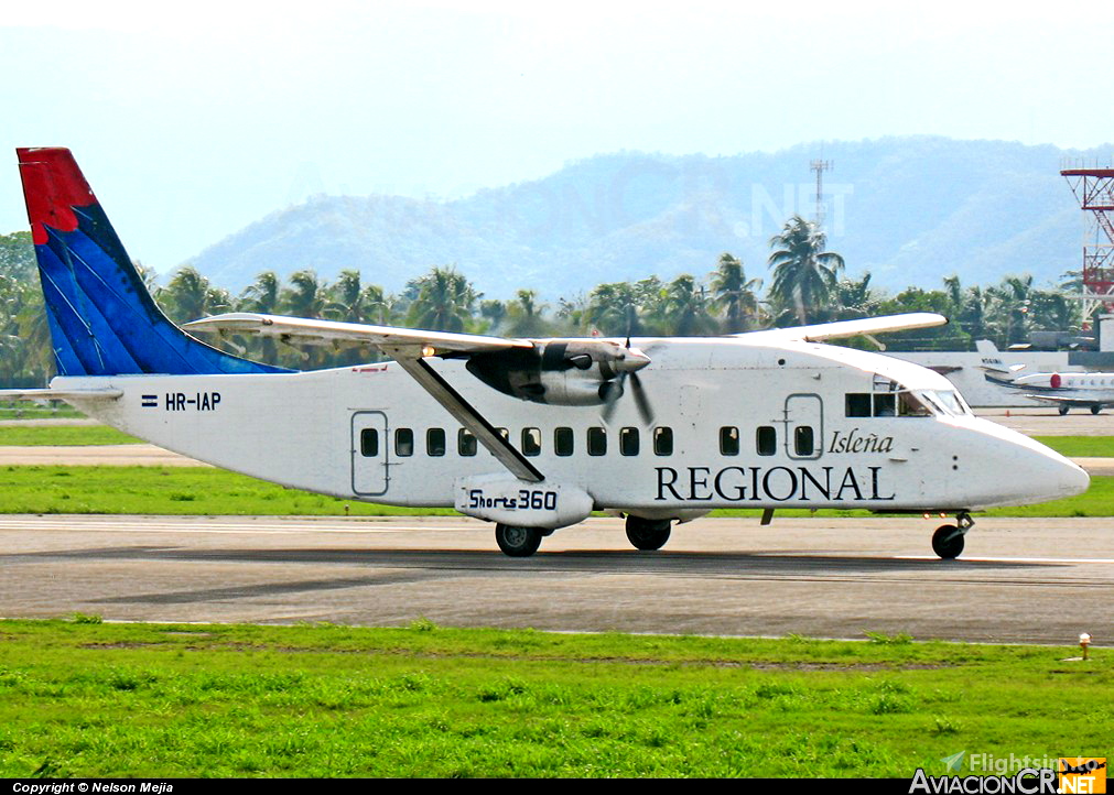 Liveries Requests - TACA Regional (ISLEÑA) HR-IAP | Shorts 360 ...