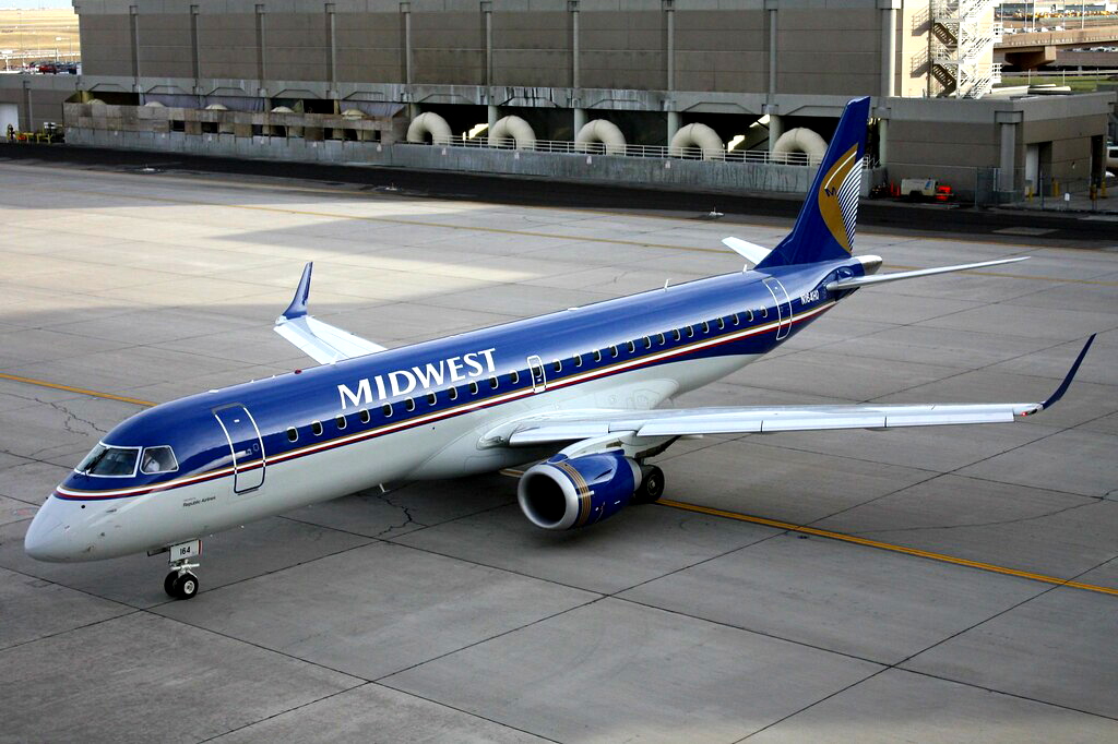 Liveries Requests - Midwest Airlines - FSS Embraer E-190 - Flightsim.to