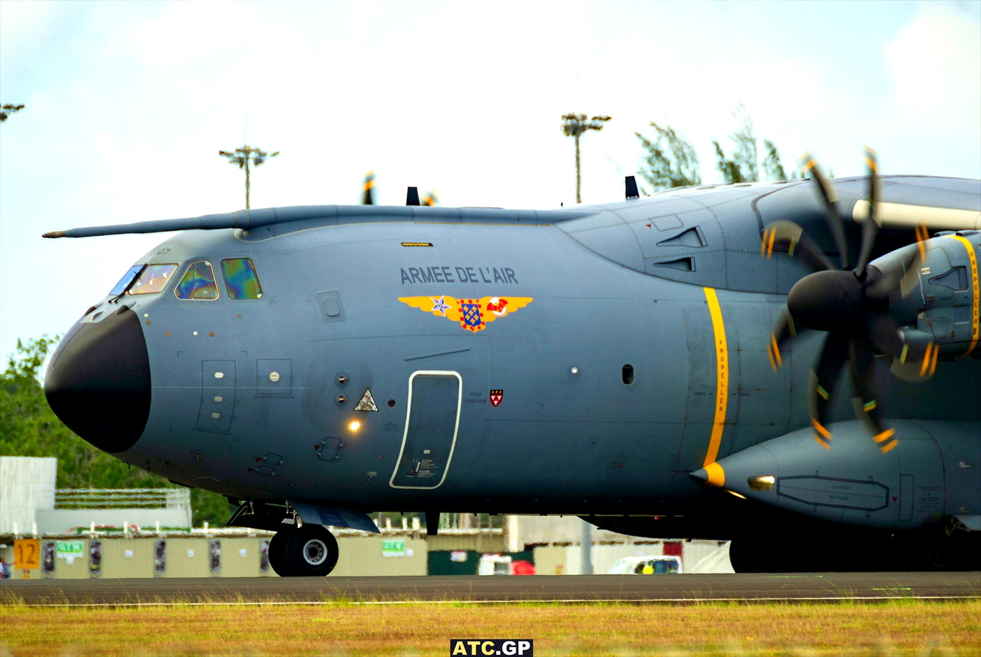 Liveries Requests - Roland Laborie A400M F-RBAA Touraine Armée de l'Air ...