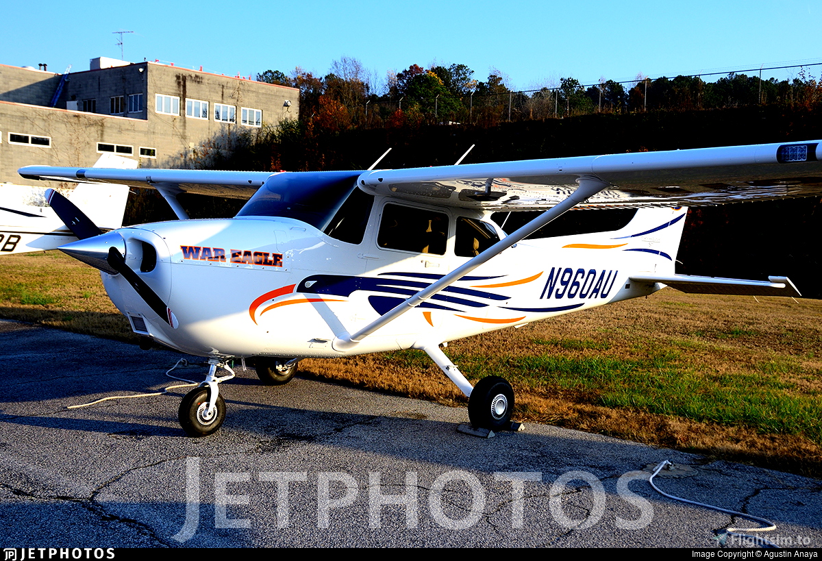 Liveries Requests - Cessna 172 G1000 N960AU - Flightsim.to