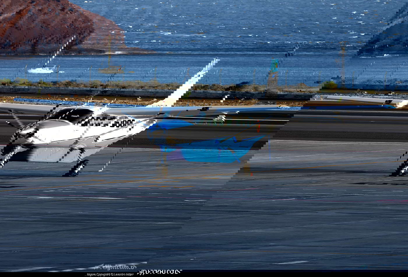 Liveries Demandes - Asobo C208 Zambia Air Force (ZAF) Livery - Flightsim.to