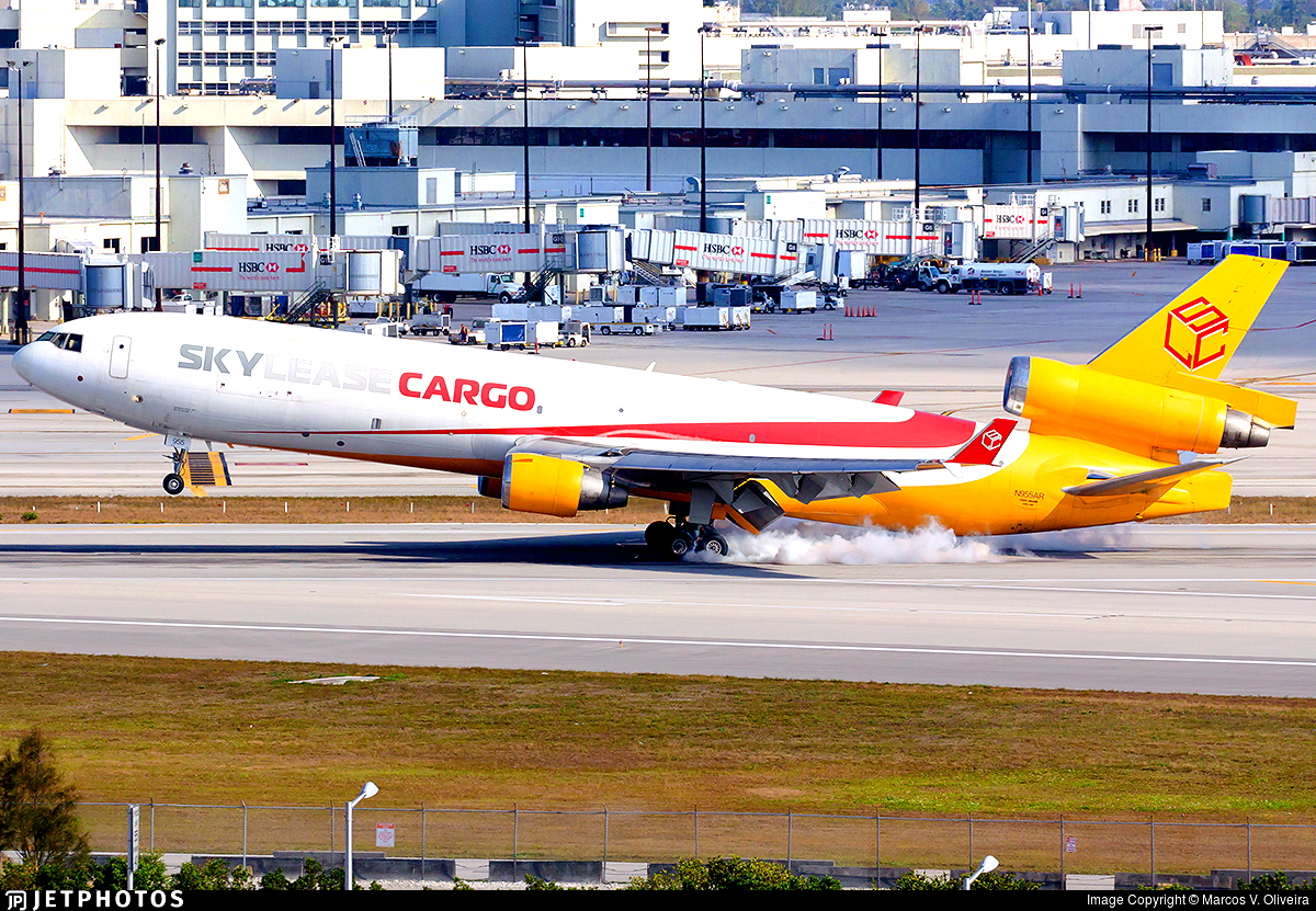 Liveries Requests - Centurion Cargo + Skylease MD11F - Flightsim.to