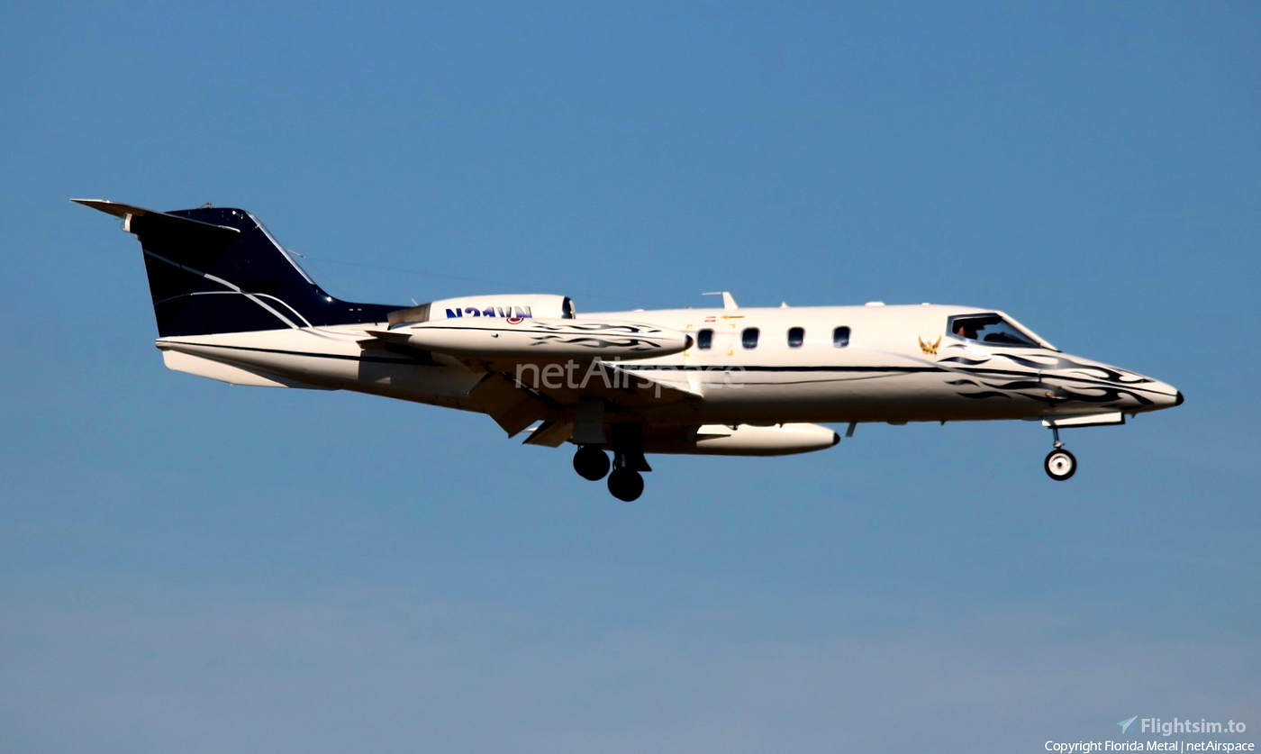 Liveries Requests - FSW Learjet 35A // N21VM - Flightsim.to