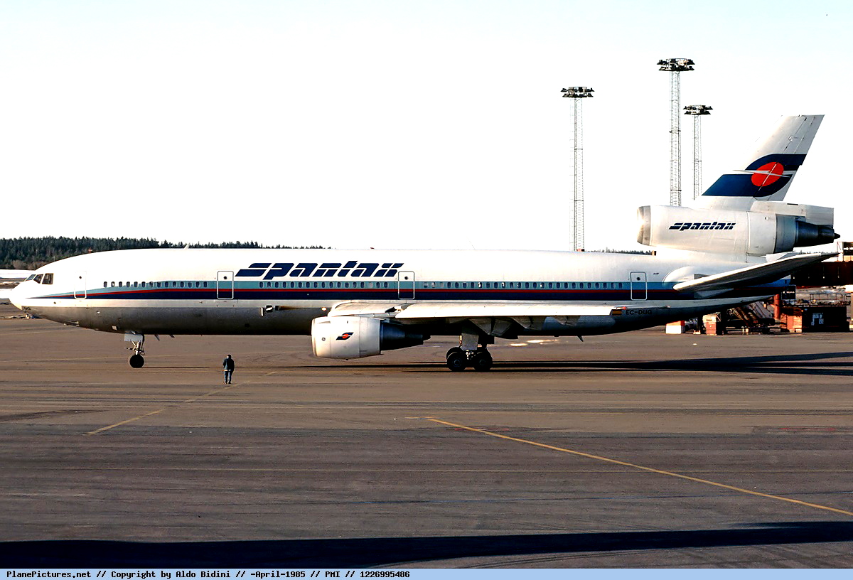 Liveries Requests - Spantax S.A. | MD-11 Livery for the TFDi MD-11 ...
