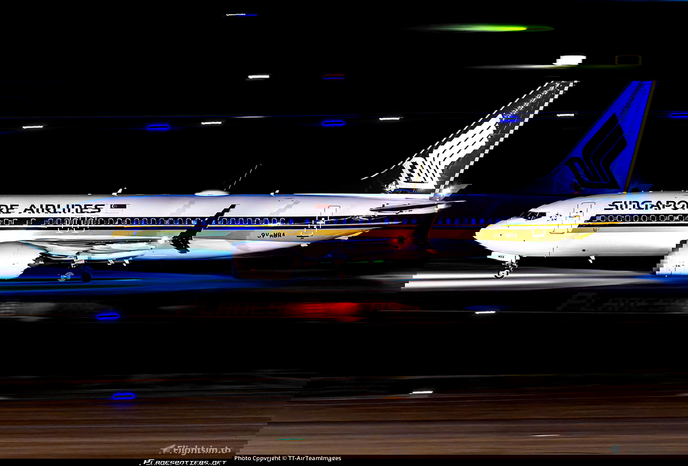 Liveries Requests - 9V-MBA SINGAPORE AIRLINES BOEING 737-8 scimitar ...