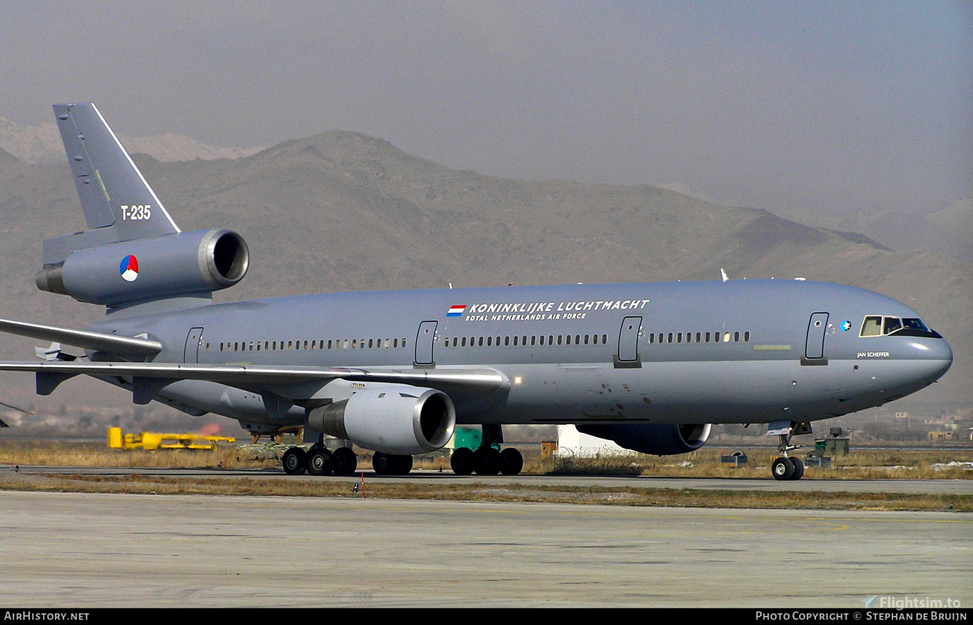 Liveries Requests - Livery for the MD11 Royal Netherlands AirForce (old DC10) - Flightsim.to