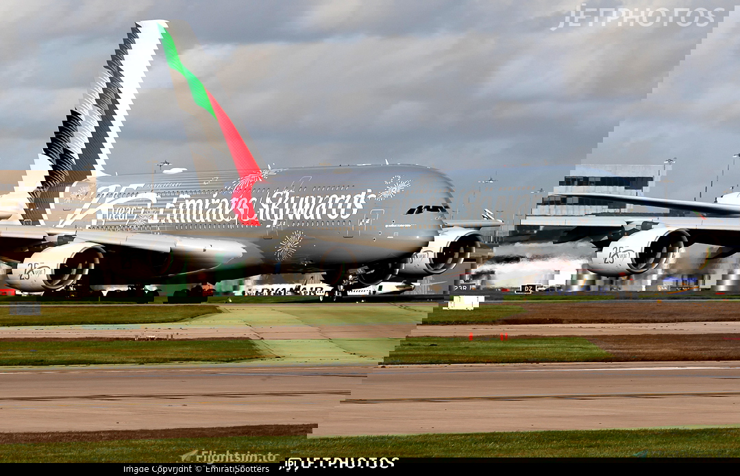 Liveries Requests - FlyByWire A380X - A6-EUE - Emirates (Skywards 25th ...