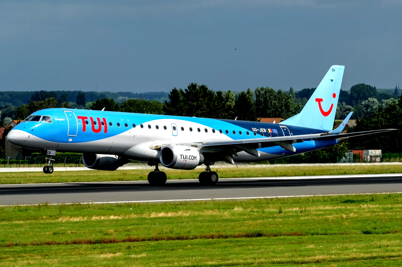 Liveries Requests - FSS E190/195 TUI - Flightsim.to