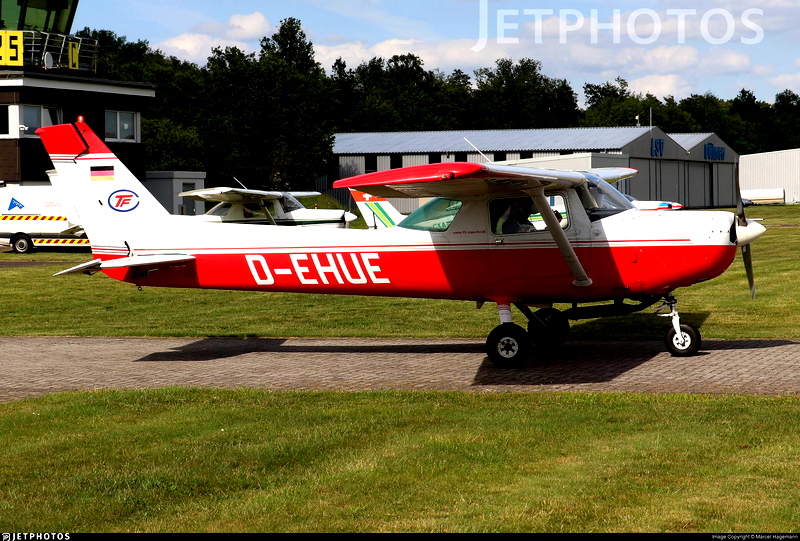 Liveries Requests - TFC Käufer Cessna 152 D-EHUE - Flightsim.to