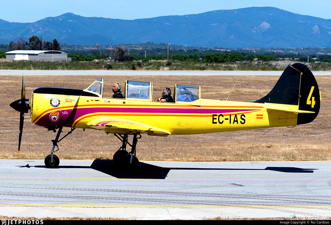 Liveries Requests - EC-IAS | Virtavia YAK-52 Acrobatic Team YAKSTARS ...
